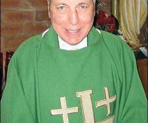 Father McCarthy celebrates his 30th year as a visiting priest to St ...