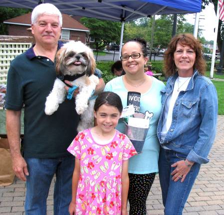 Annual Sidewalk Sale enjoys good weather and large crowds