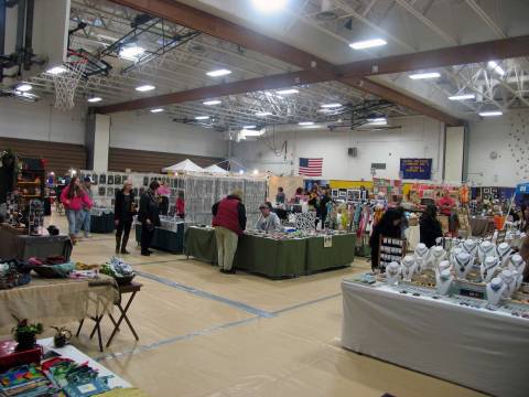 Middle School craft fair celebrates 29th anniversary