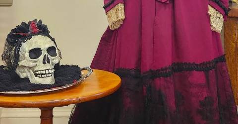 Get ready for a Spooky Soiree and Haunted Cocktail Party in Warwick