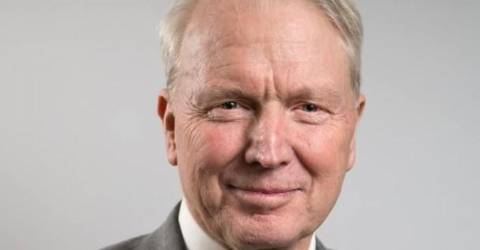 Simon Haysom, 79