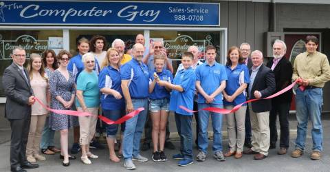 Computer Guy celebrates grand reopening of second store location in ...
