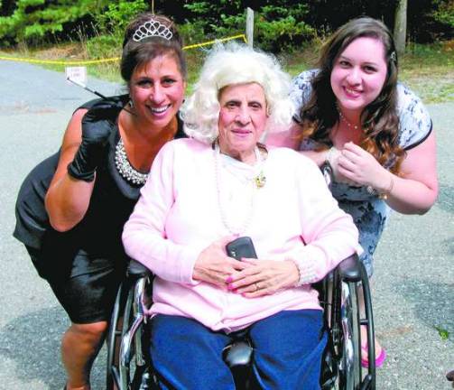Schervier Pavilion residents, families and staff celebrate ...
