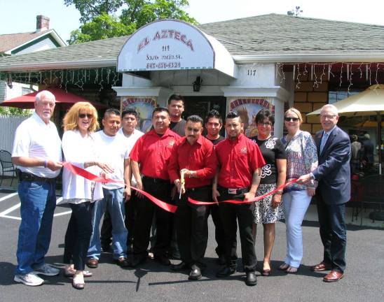 El Azteca Restaurant celebrates ninth anniversary