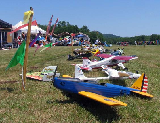 Warwick airport hosts fifth annual 'Electric Fun Fly'