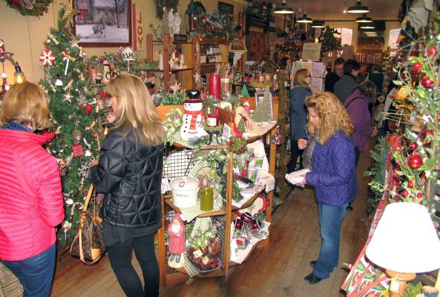 The holidays open in Warwick