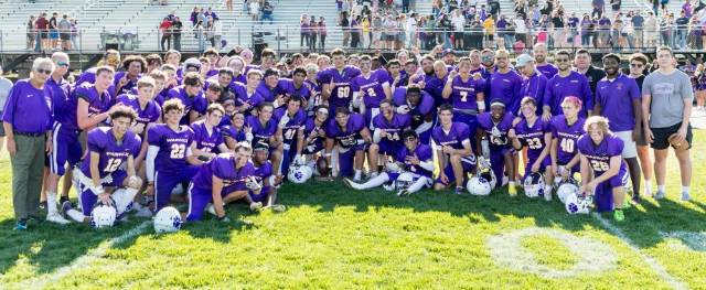 Warwick football defeats Goshen